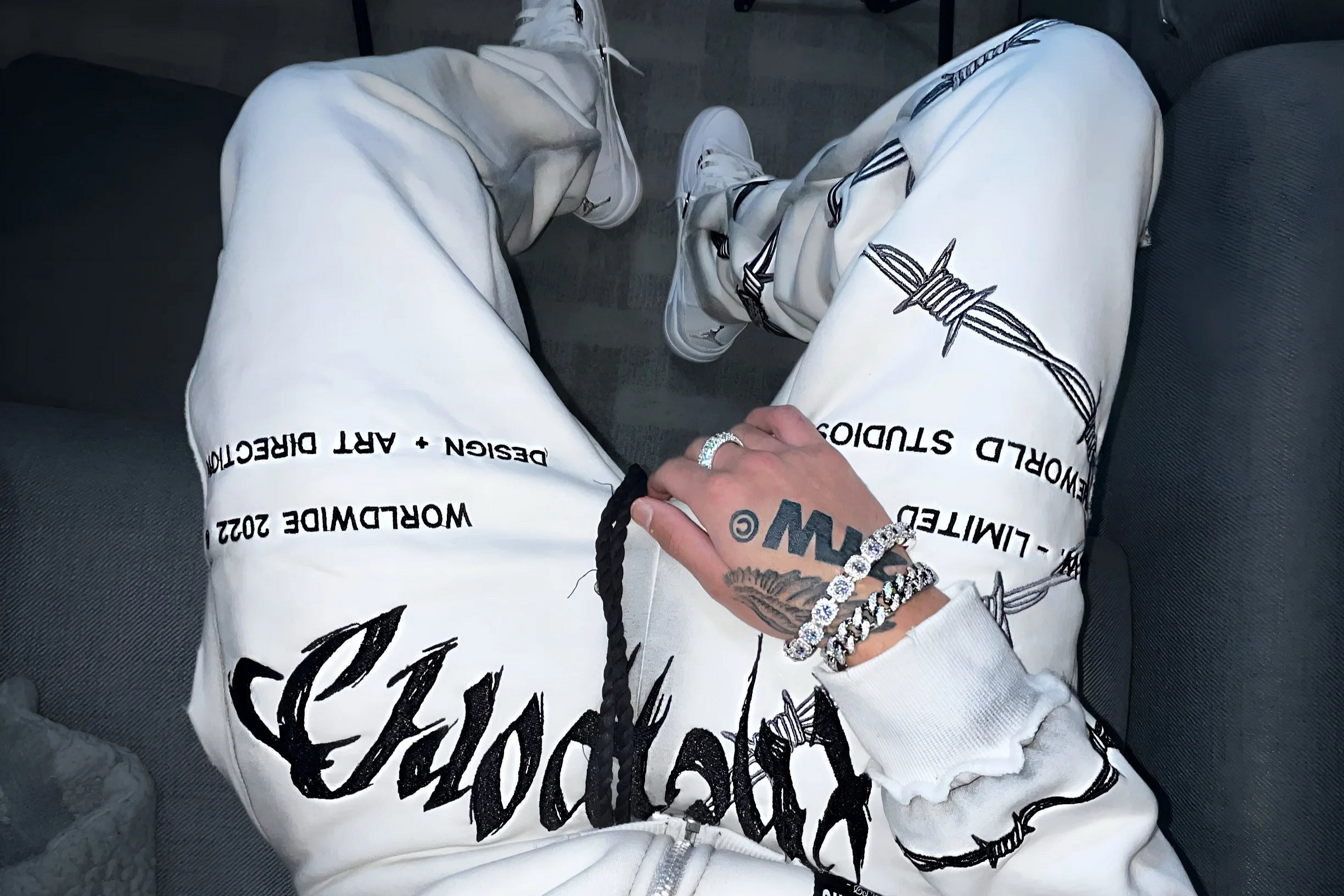 2THEWRLD Sweatsuits